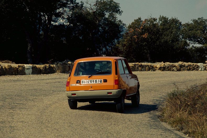 Renault 5, Supercar of the seventies and eighties
