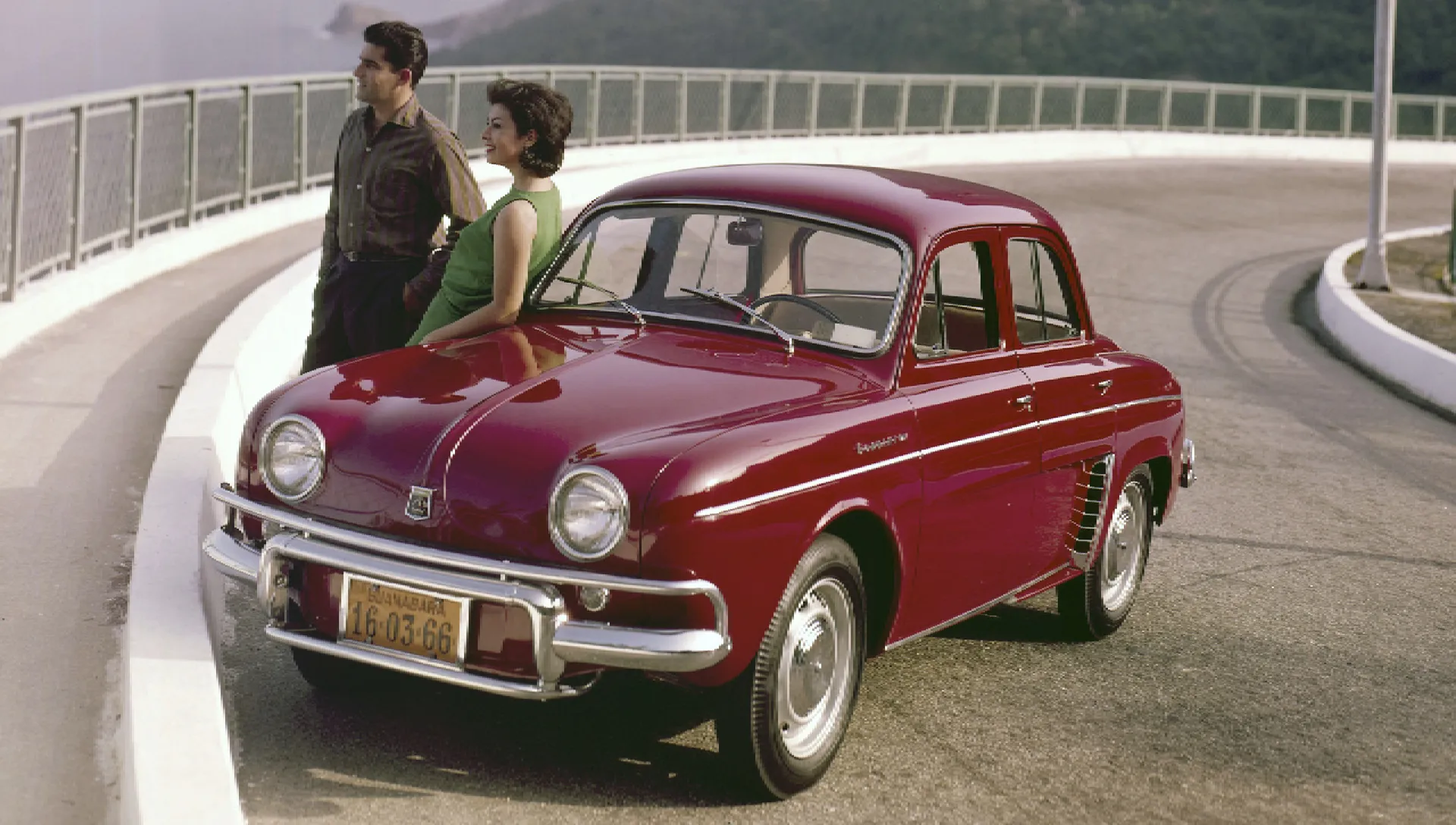 Refactory Renault Flins – Innovation et économie circulaire - Renault Group