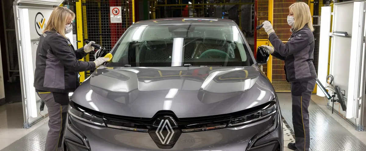 Renault Emblem, towards low-carbon mobility - Renault Group