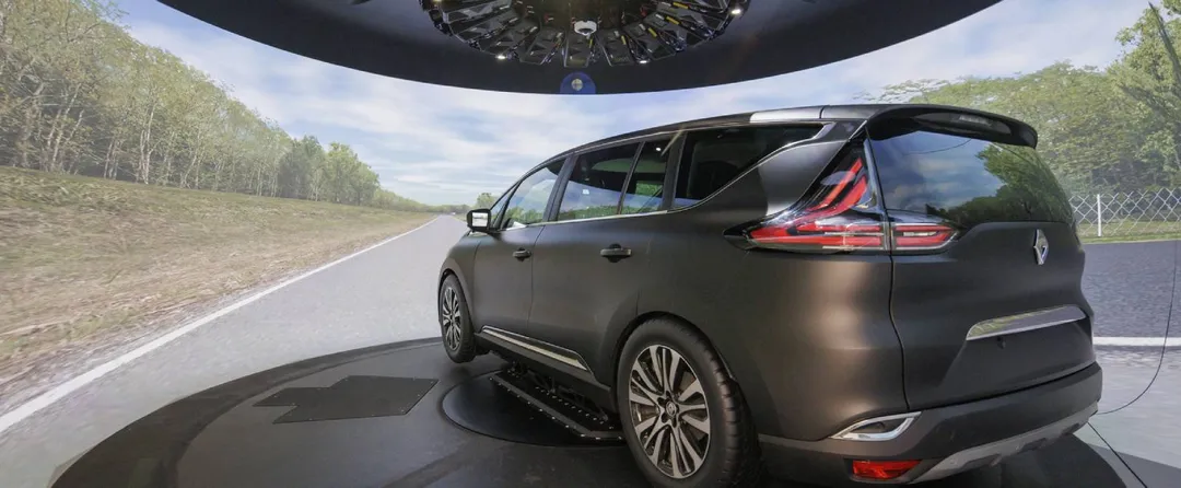 Driving simulators: 25 years of history up to ROADS