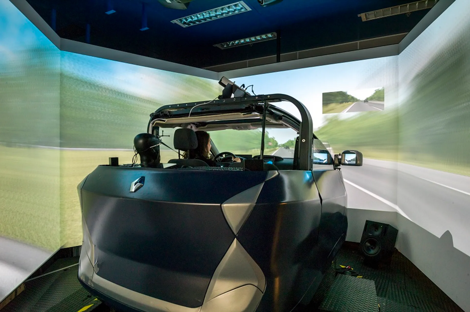 Technocentre, leading automotive R&D center in Europe - Renault Group