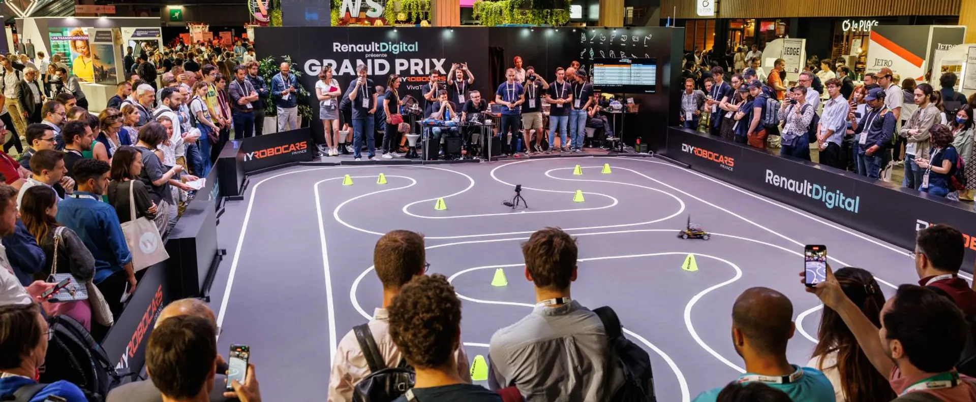 Robocars: the autonomous car Grand Prix that animated VivaTech 2022