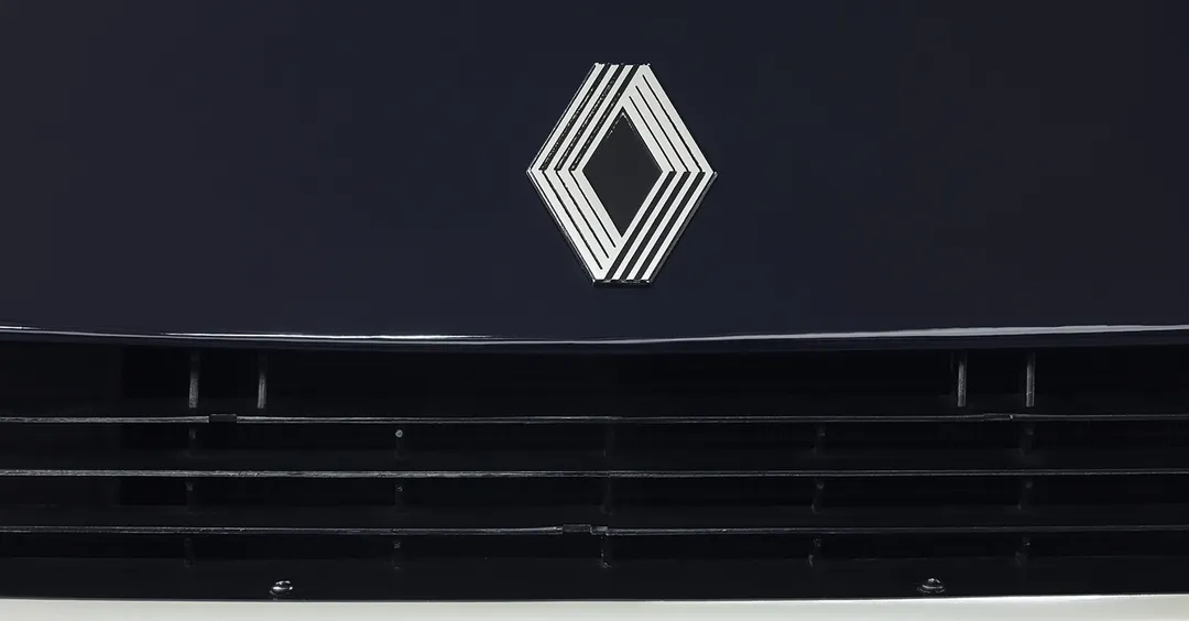 New Renault logo: a Renaulution for the diamond