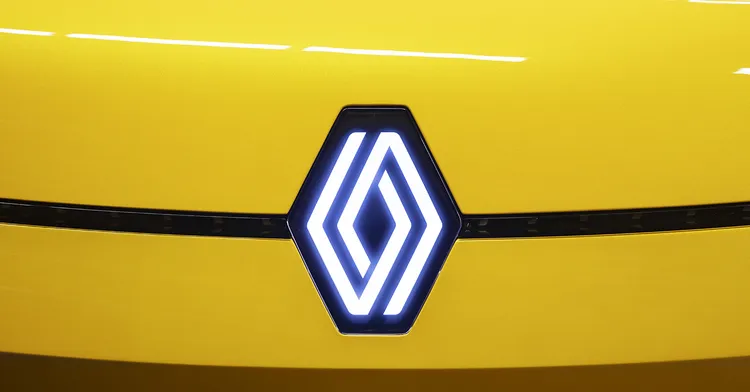 New Renault logo: a Renaulution for the diamond