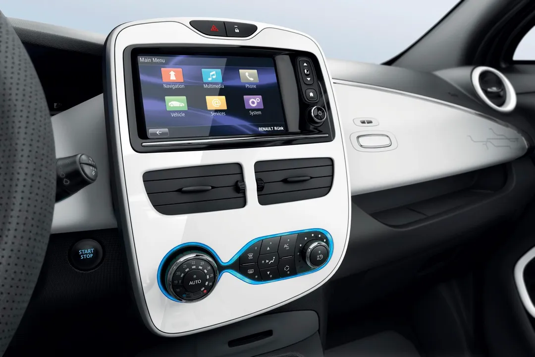 The evolution of touchscreens on Renault models