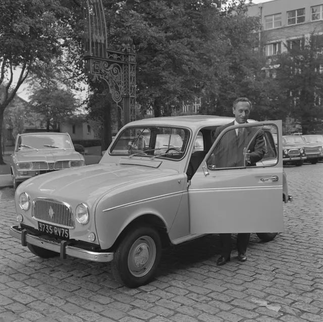 Renault invented the hatchback, a revolutionary 5th door