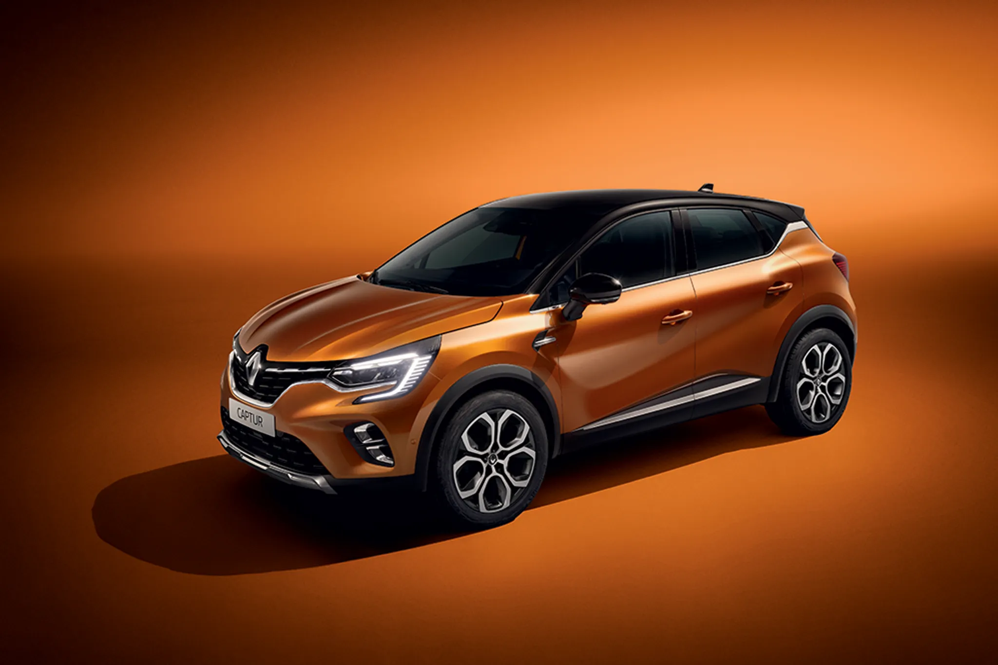 Renault brings colour to the streets