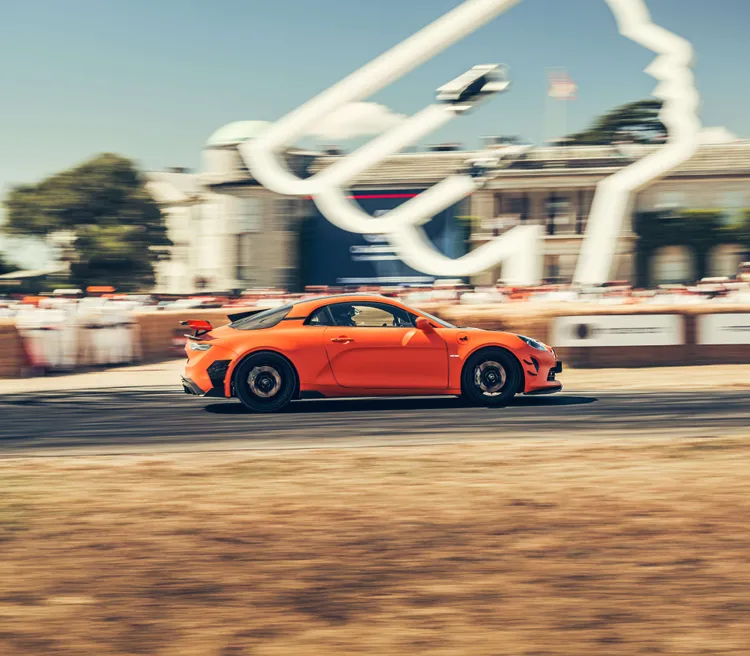 AmpR Small, the platform for small electric cars