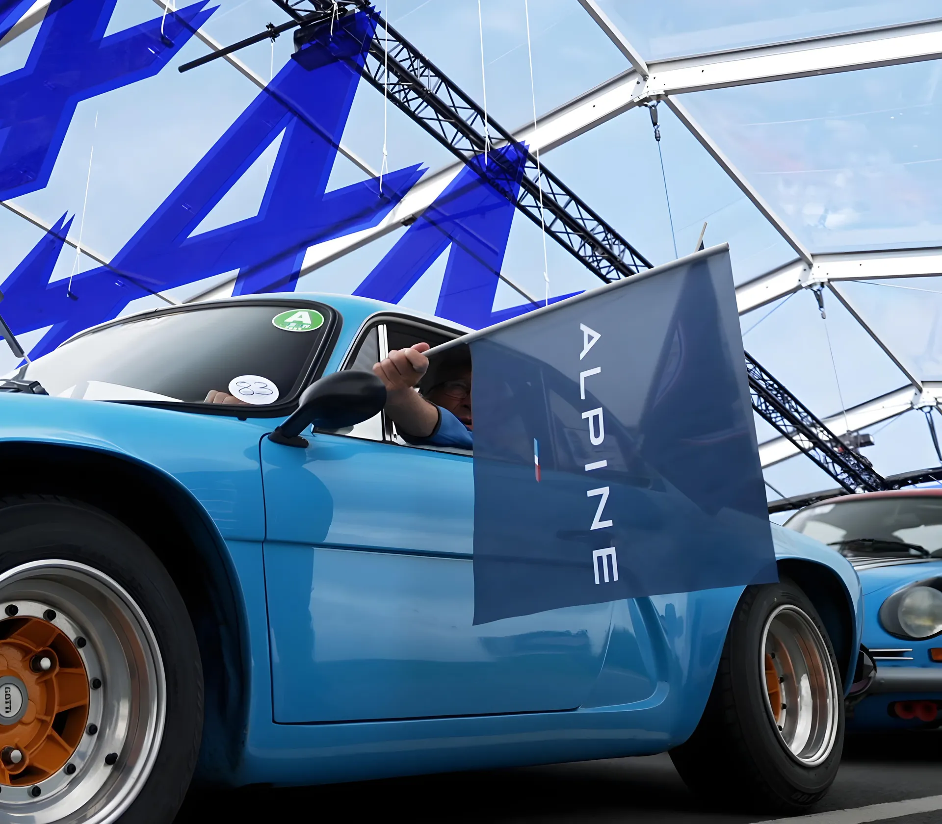 Alpine Cars creates a multi-sensory experience forits fans. - Renault Group