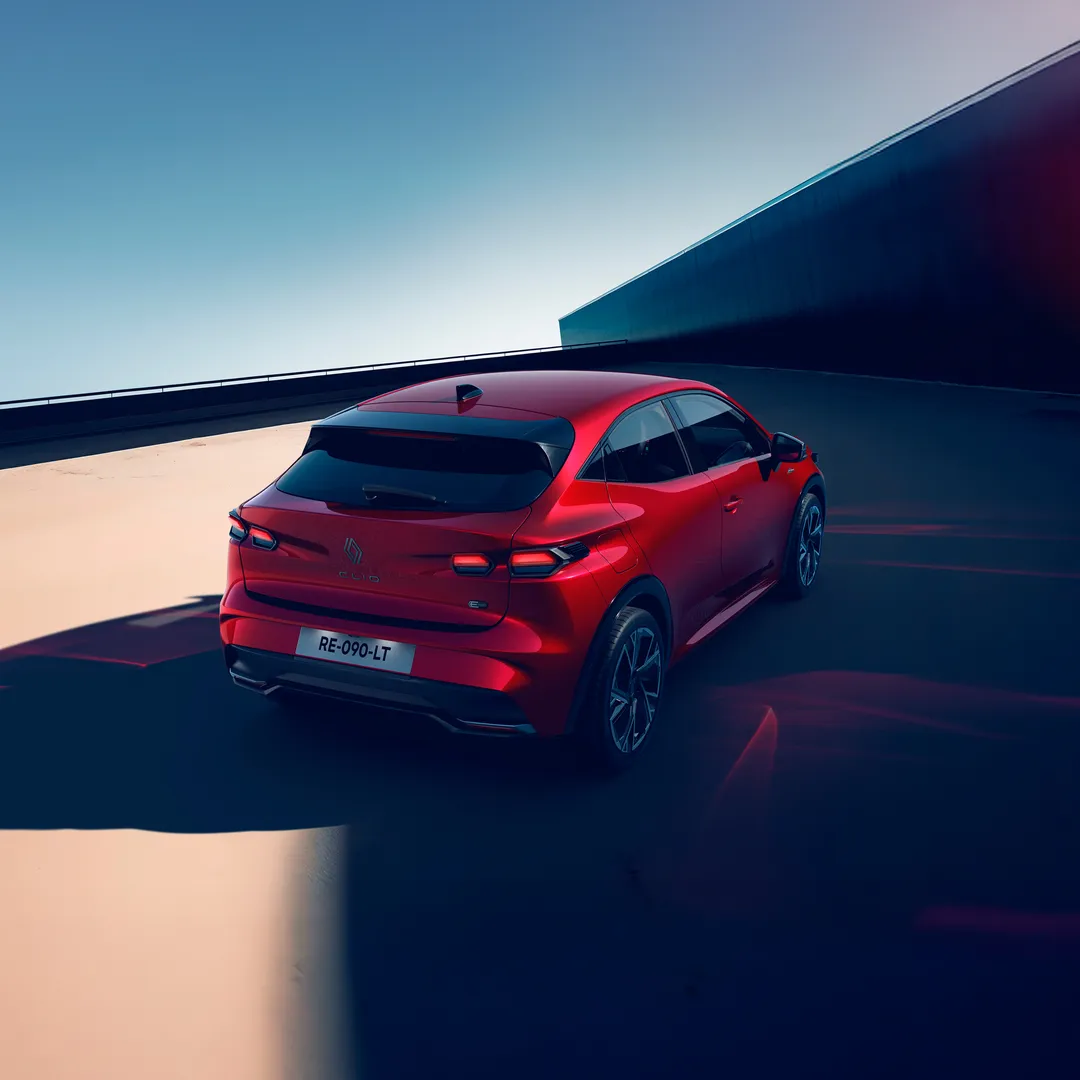 Clio 2025 : 35 ans de succès et une sixième génération - Renault Group