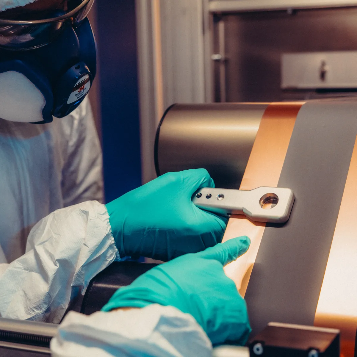 Lardy Renault Group : le centre technique des cellules de batteries ...