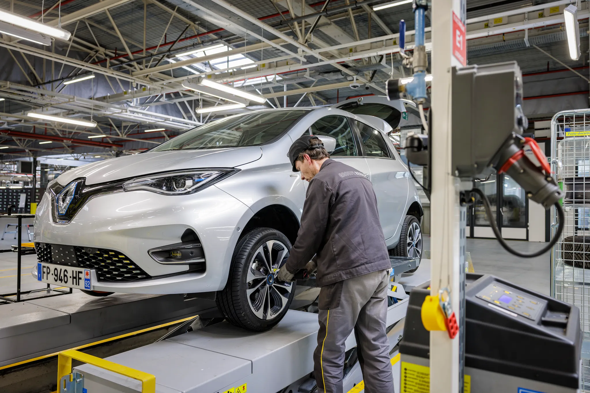 Refactory: The Flins site enters the circle of the circular economy ...