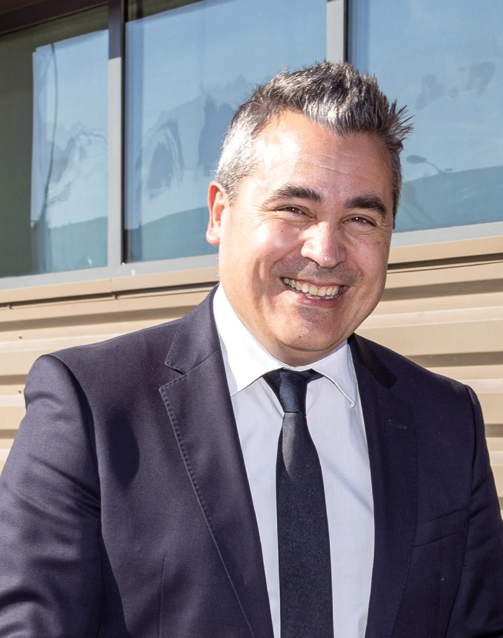 Lardy Renault Group : le centre technique des cellules de batteries - Renault Group