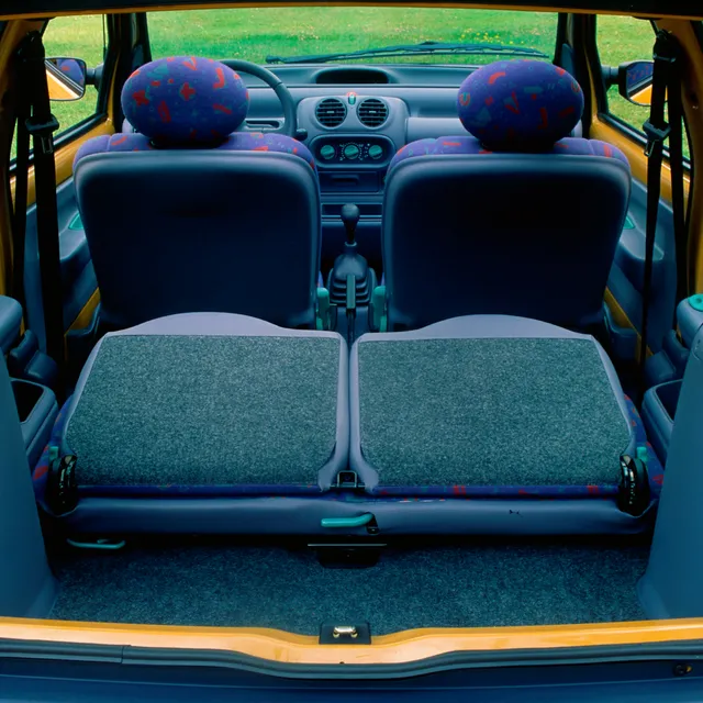 Rear bench: sliding on the new generation Twingo too - Renault Group